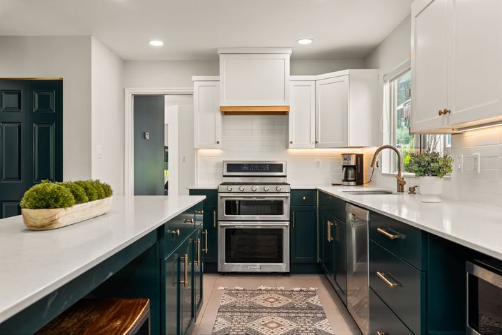 880 Ruckle Court, Roche Point, North Vancouver (R3014299)